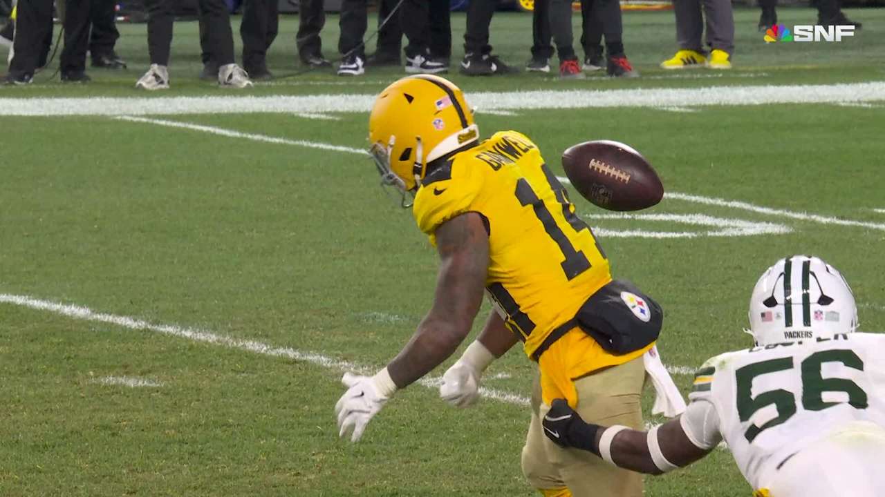 Green Bay Packers linebacker Edgerrin Cooper dislodges Pittsburgh ...