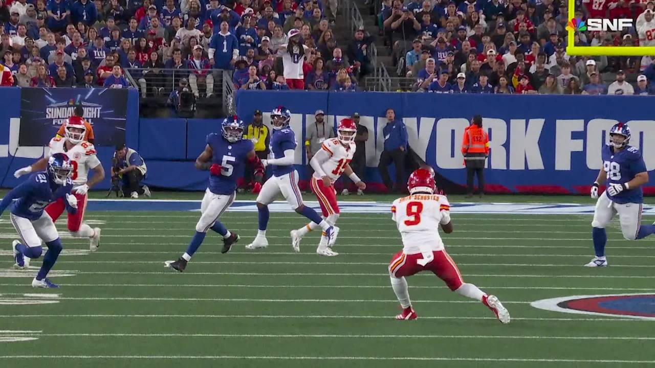 Kansas City Chiefs quarterback Patrick Mahomes' 27-yard connection with wide receiver Juju Smith ...