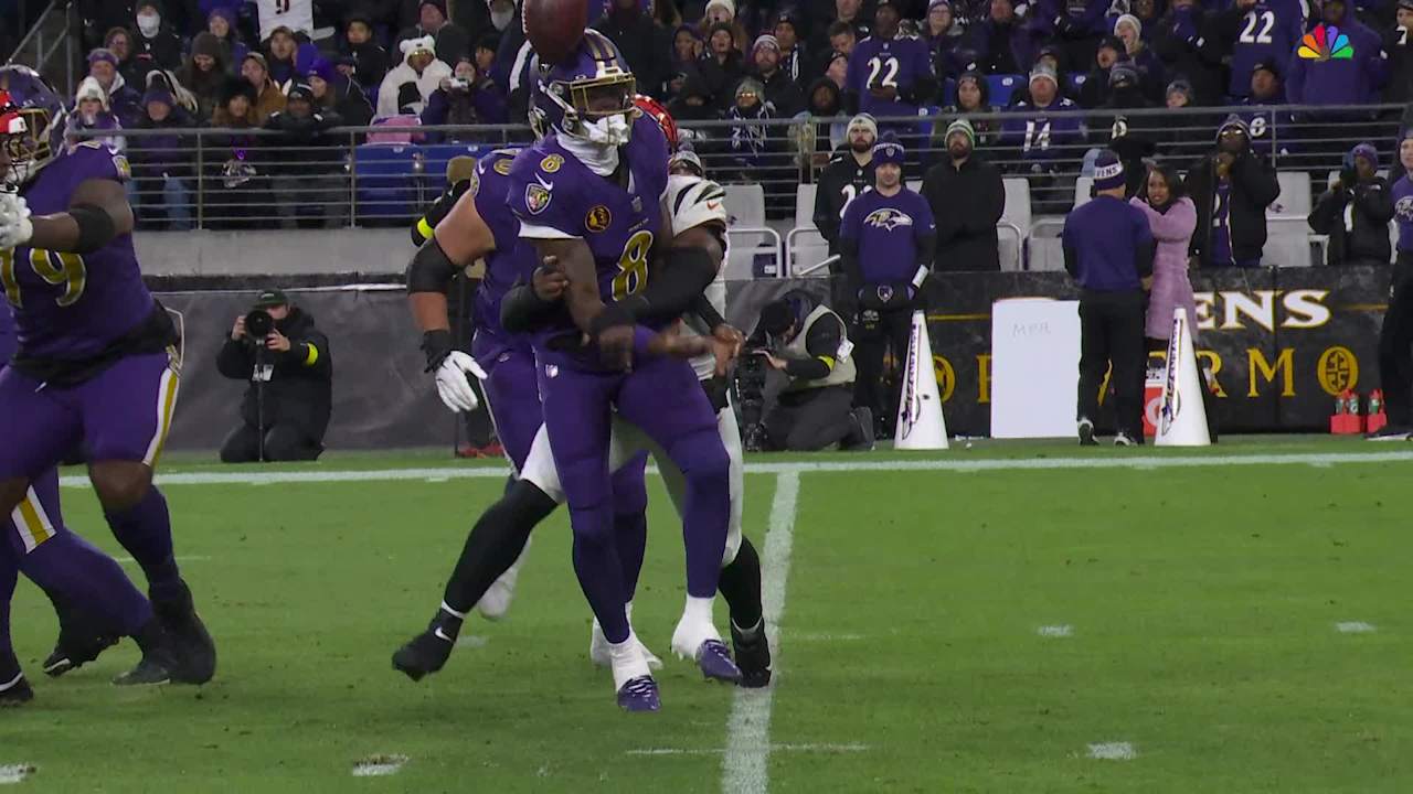 Can't-Miss Play: Cincinnati Bengals defensive end Cedric Johnson makes ...