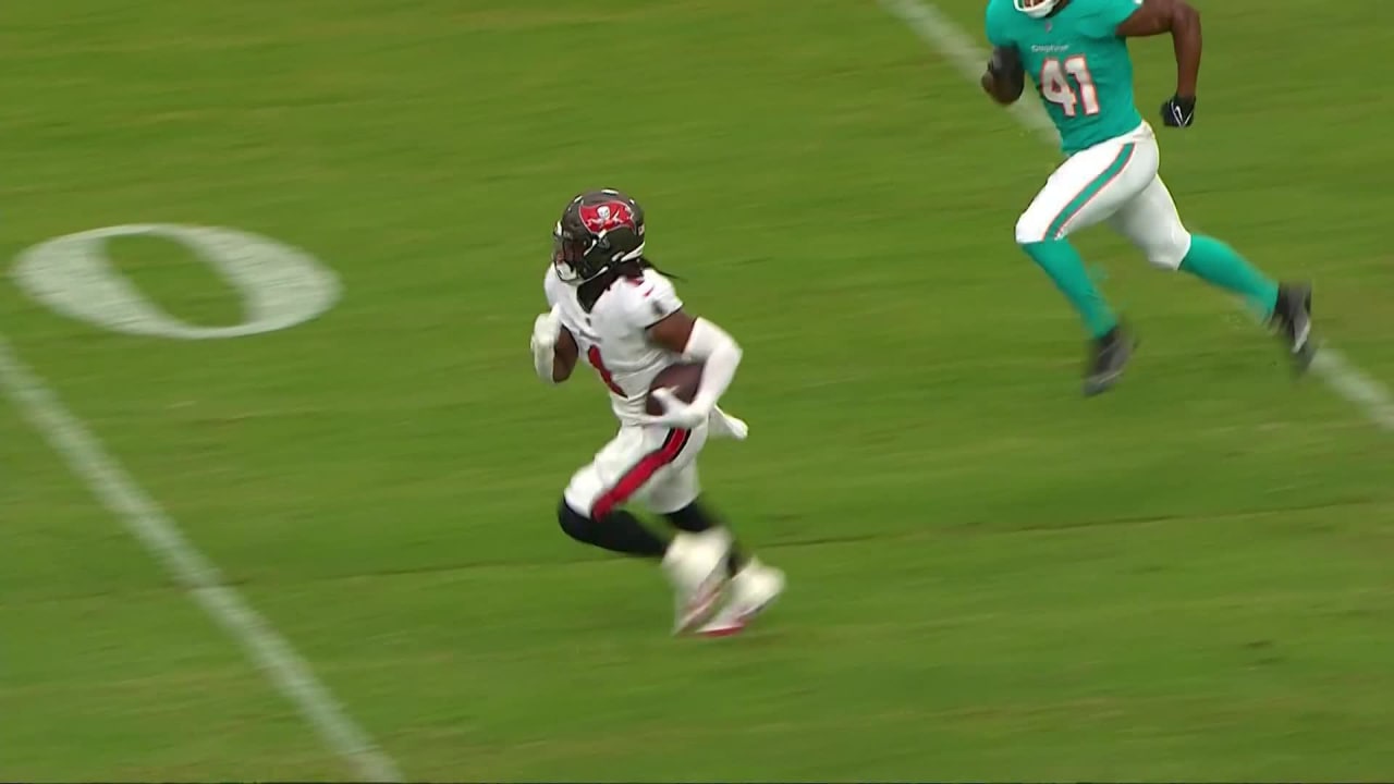 Tampa Bay Buccaneers running back Rachaad White takes quarterback Baker ...