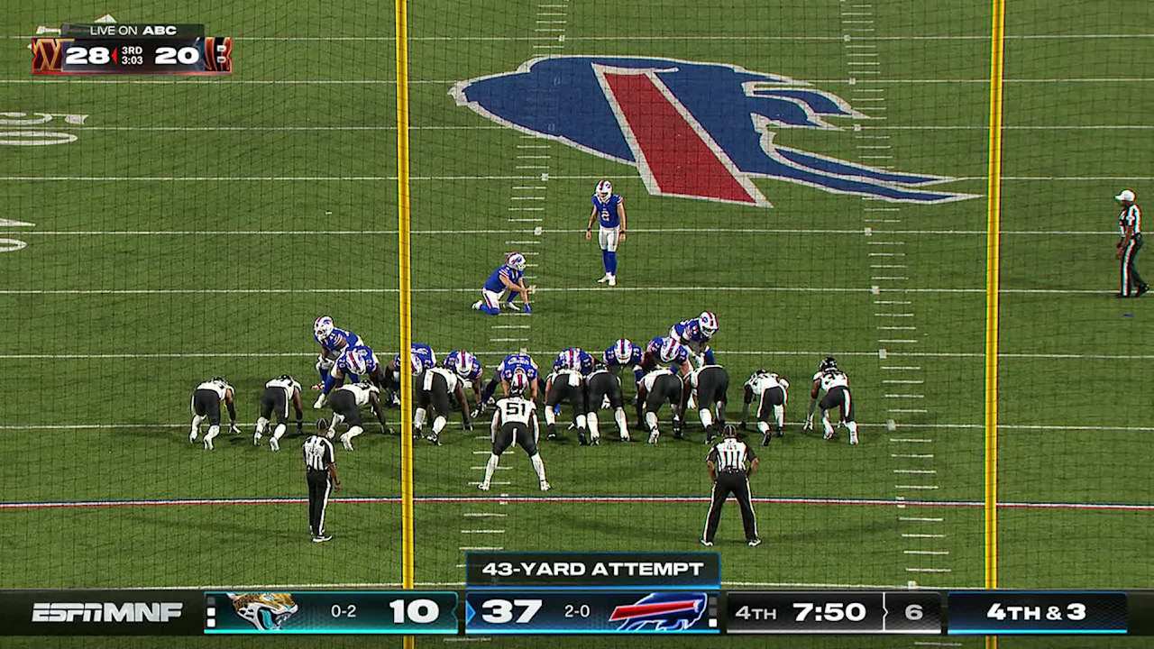 Buffalo Bills kicker Tyler Bass connects on 43-yard field goal to bring ...