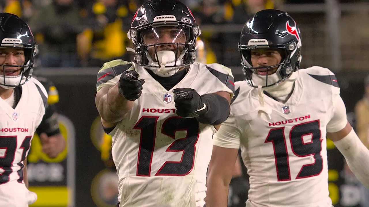 Houston Texans wide receiver Christian Kirk peels away on 33-yard gain ...