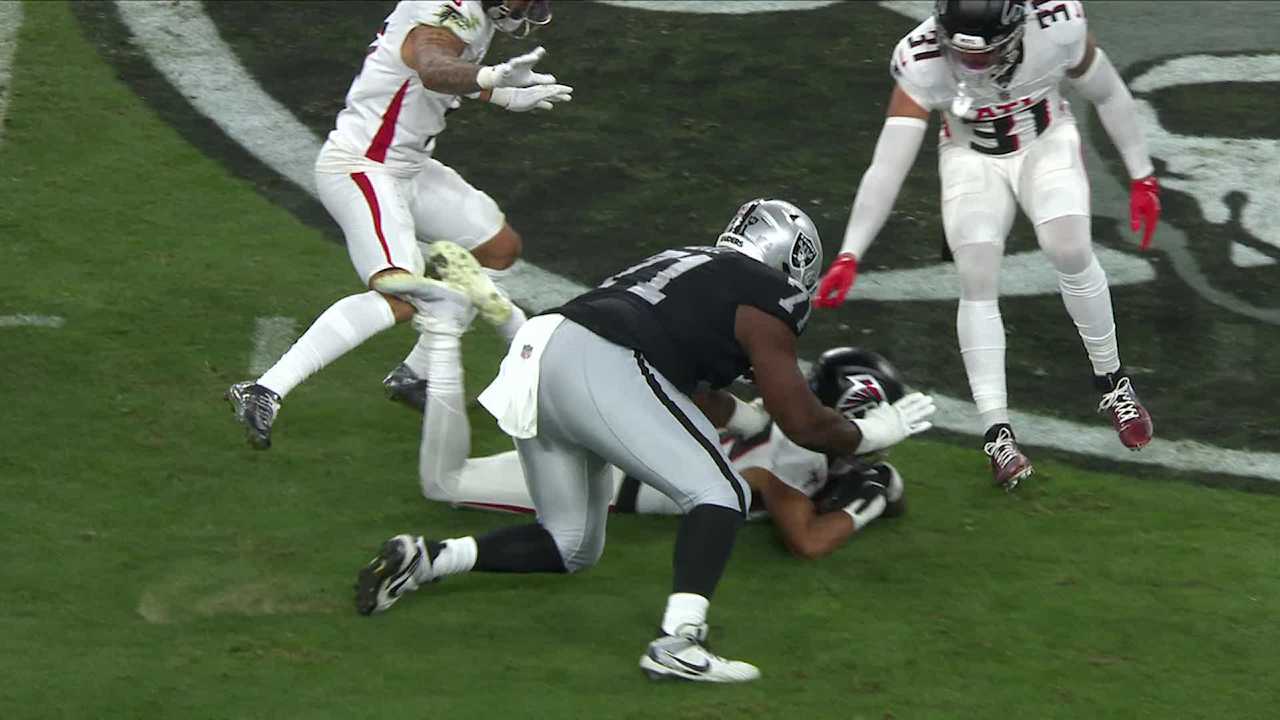 Atlanta Falcons force turnover vs. running back Alexander Mattison with fumble on Las Vegas ...