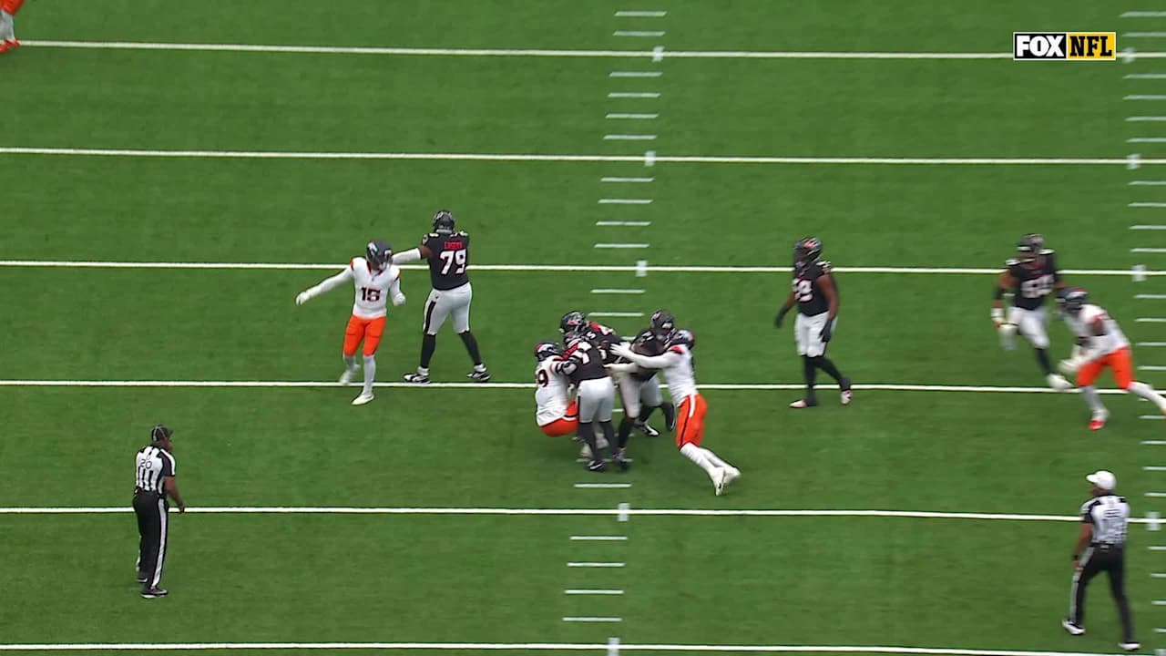 Denver Broncos defensive end Zach Allen engulfs Houston Texans ...