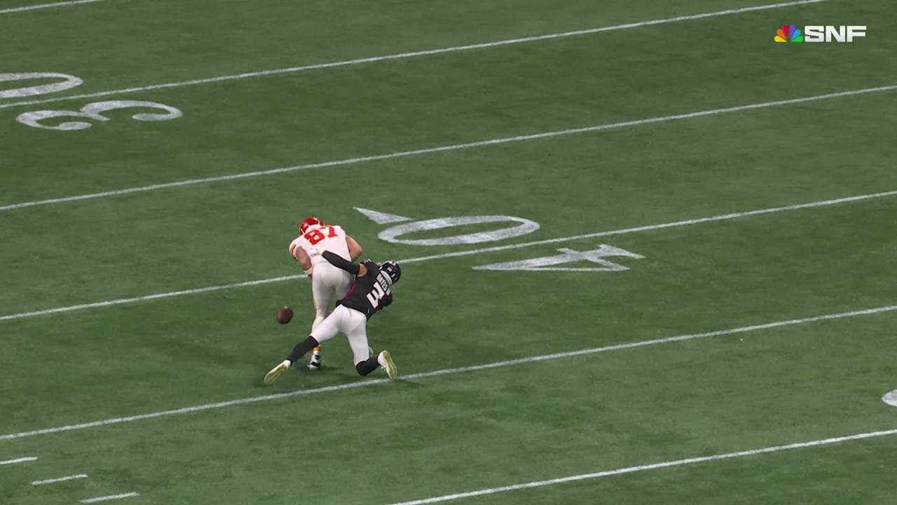 Atlanta Falcons defensive back Jessie Bates demonstrates perfect PBU ...
