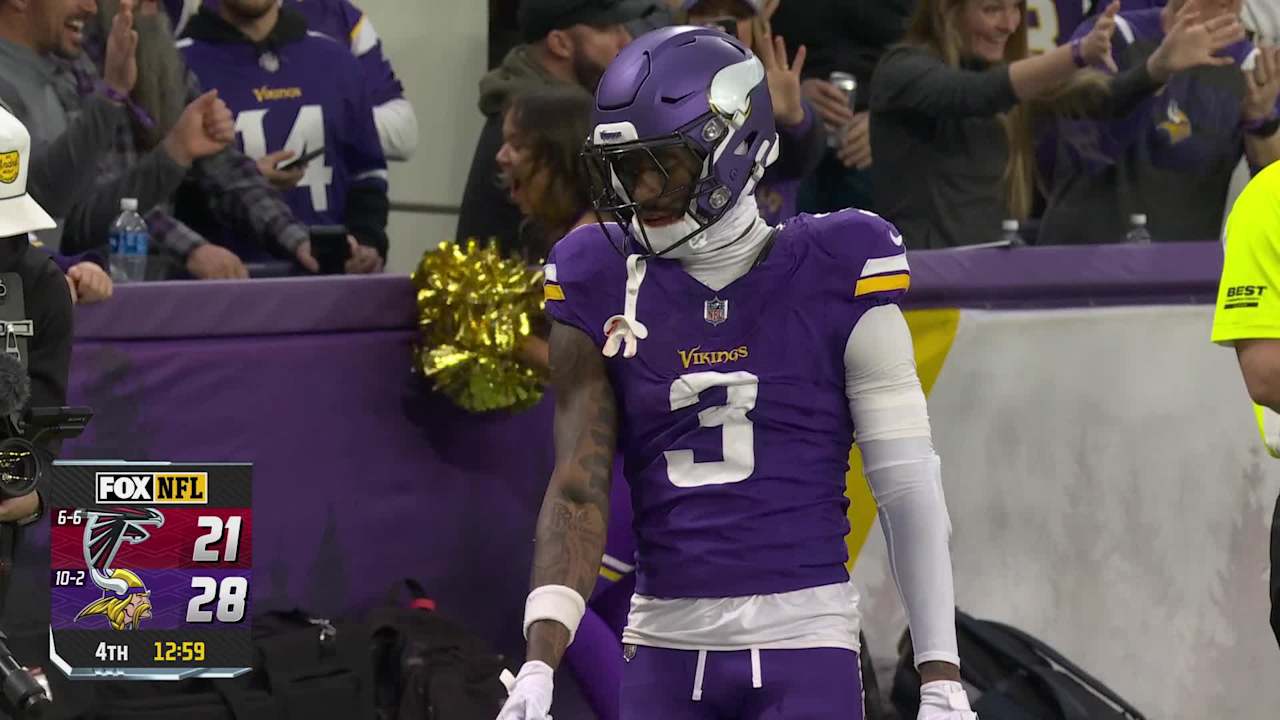 Minnesota Vikings wide receiver Jordan Addison's second TD catch of day ...