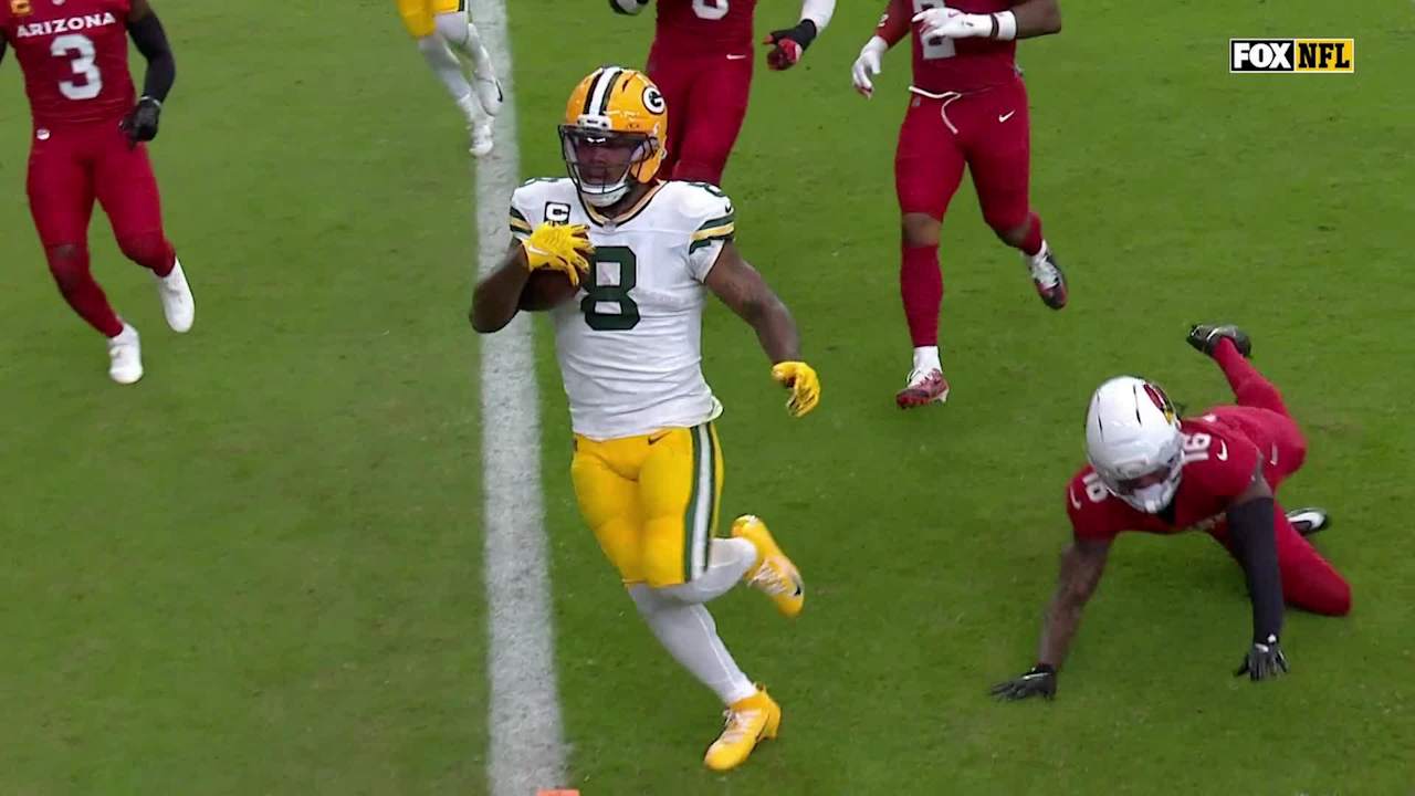 Green Bay Packers running back Josh Jacobs wins race to pylon, scoring ...