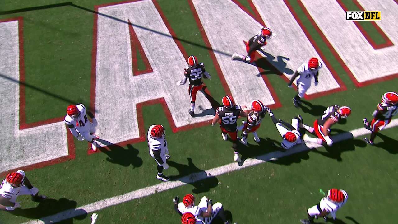 Cleveland Browns running back Raheim Sanders' touchdown rush come via goal line bulldoze