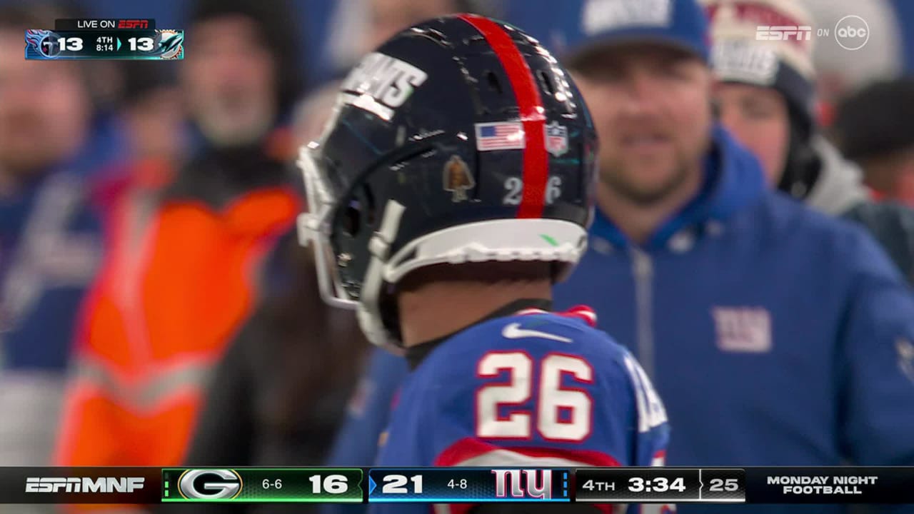 New York Giants running back Saquon Barkley's stumbling fumble results ...