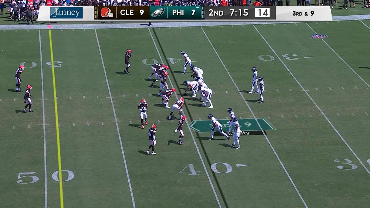 Cleveland Browns' defensive end Isaiah McGuire's 9-yard sack forces ...