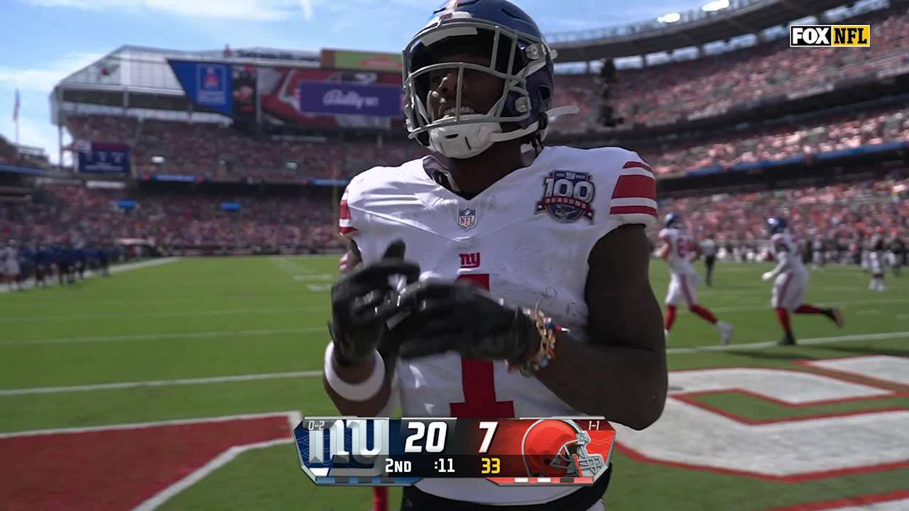 New York Giants quarterback Danny Dimes' second TD connection with wide ...