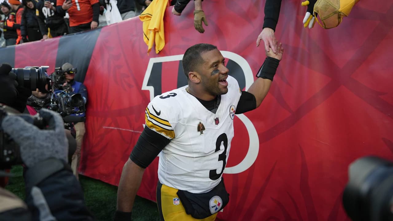 Steelers QB Russell Wilson has 'fun' day torching Bengals in best game ...