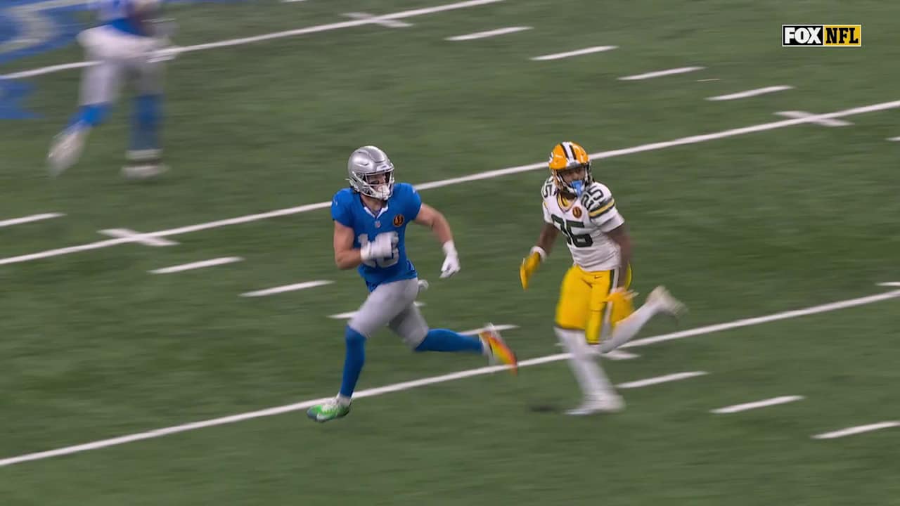 Detroit Lions quarterback Jared Goff's 18-yard laser pinpoints a diving ...