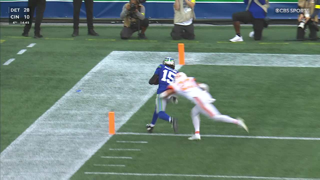 Seattle Seahawks quarterback Sam Darnold's fourth touchdown pass of ...