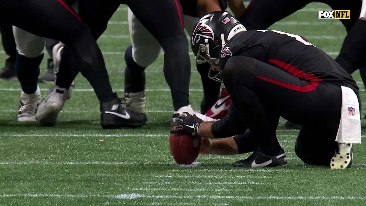 Rejected! Seattle Seahawks block an Atlanta Falcons field goal