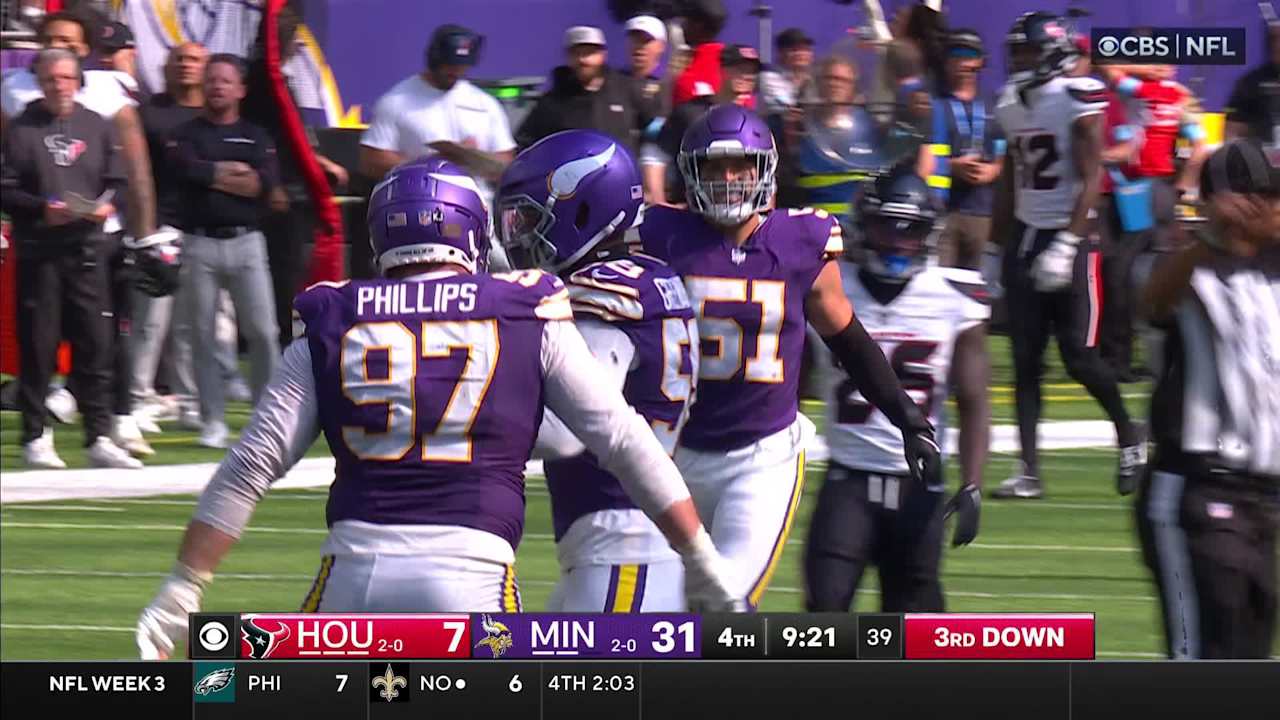 Hat-trick sack! Minnesota Vikings linebacker Jonathan Greenard's third ...