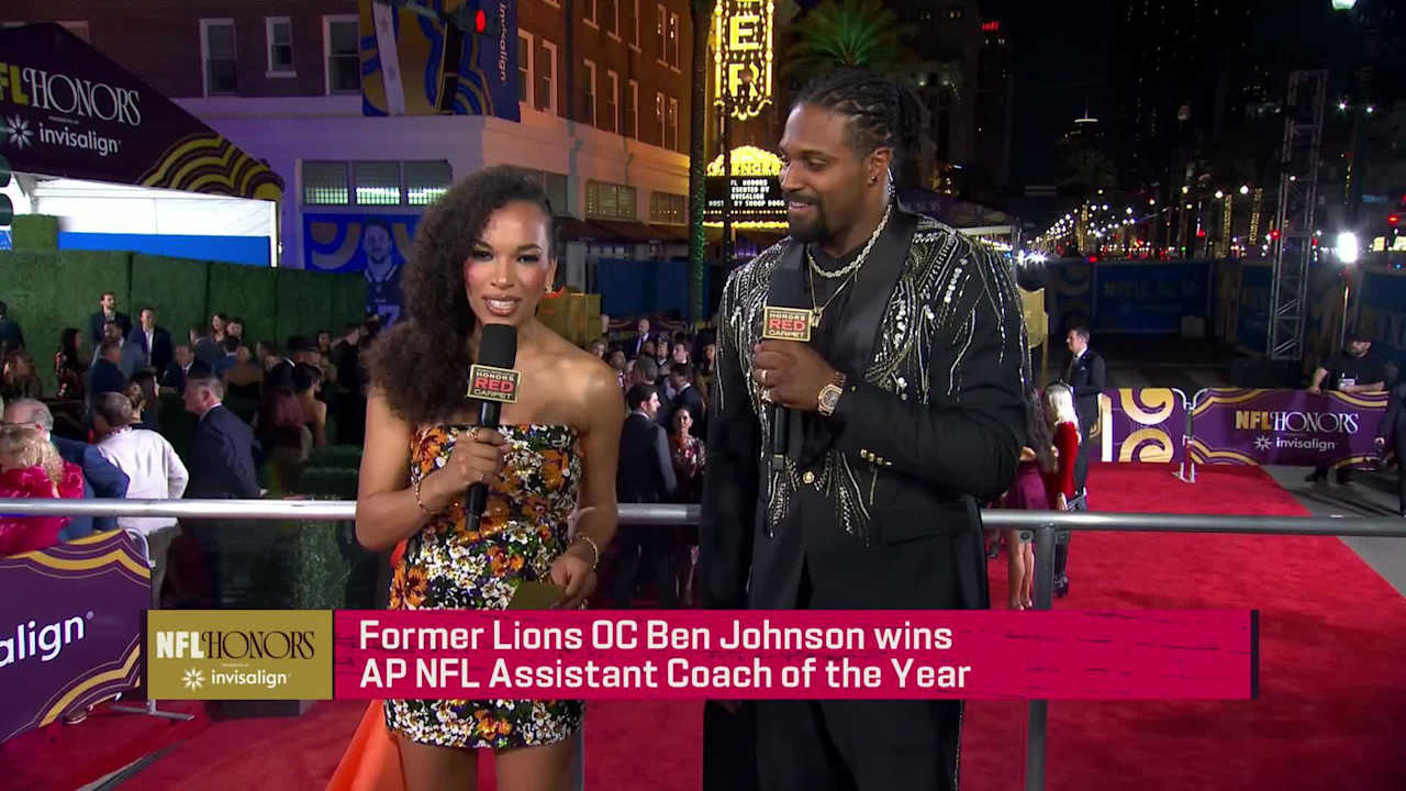 Chicago Bears head coach Ben Johnson wins AP NFL Assistant Coach of the ...