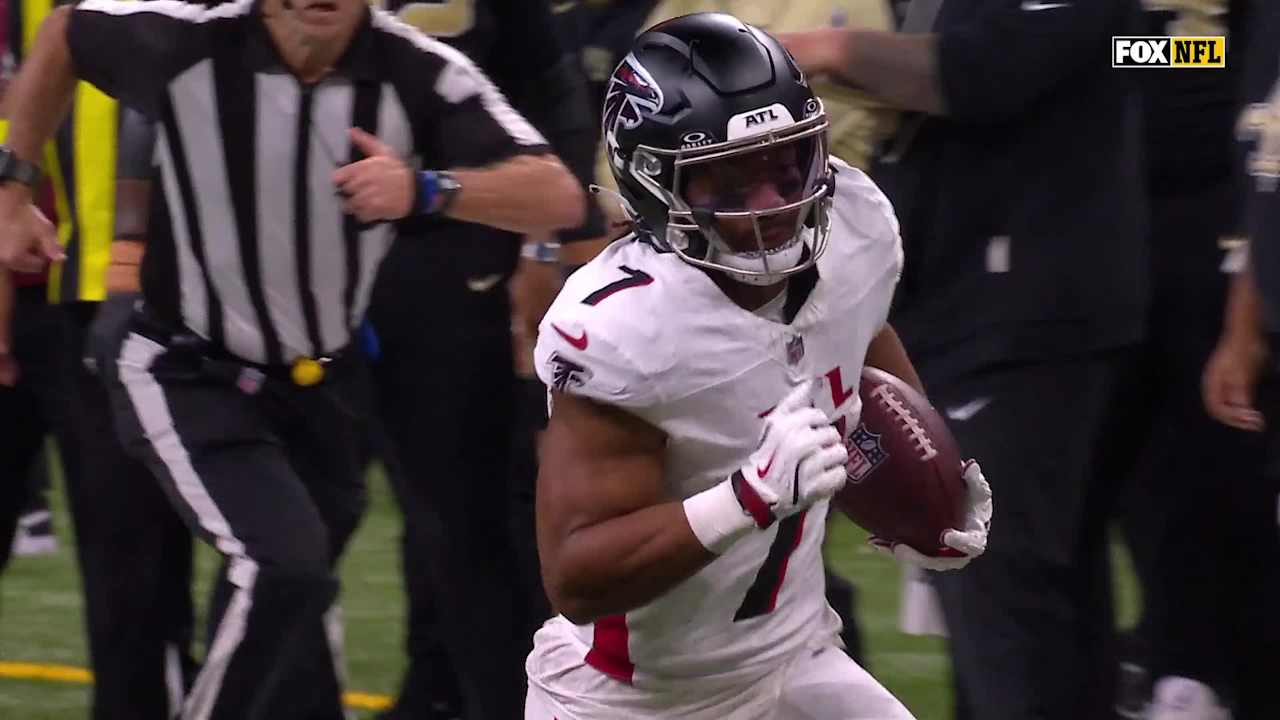 Atlanta Falcons running back Bijan Robinson's wicked juke move sparks ...