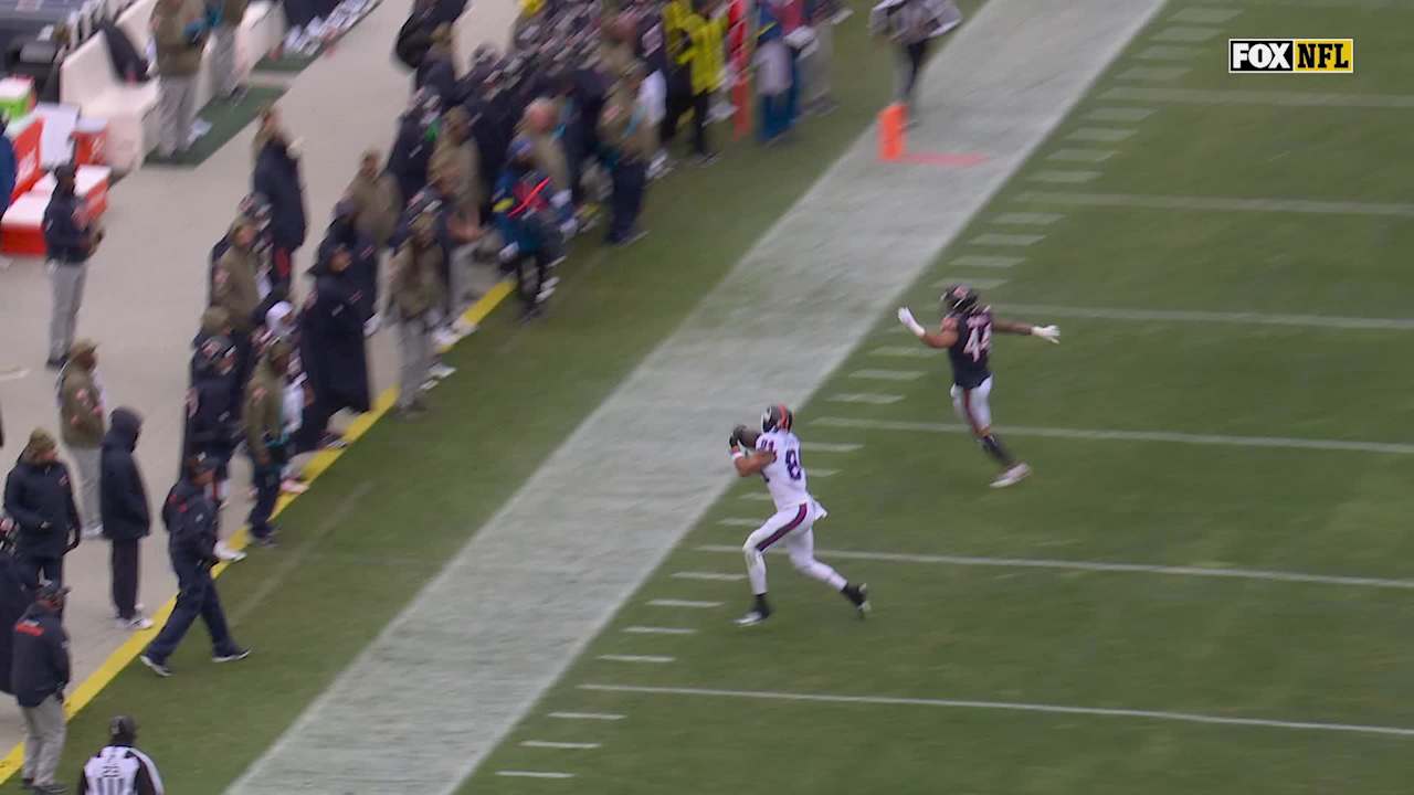 New York Giants quarterback Jaxson Dart zeros in on tight end Theo ...