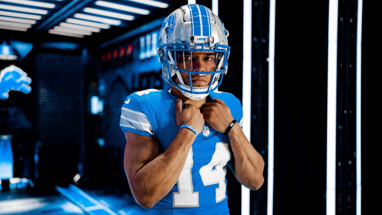 New-look Lions: Reigning NFC North champions unveil fresh uniforms ...