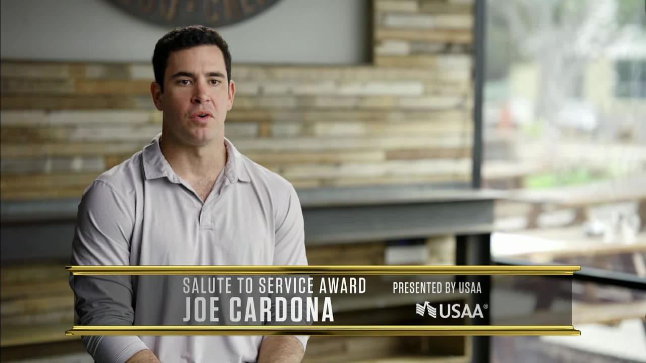 New England Patriots long snapper Joe Cardona wins Salute to Service Award