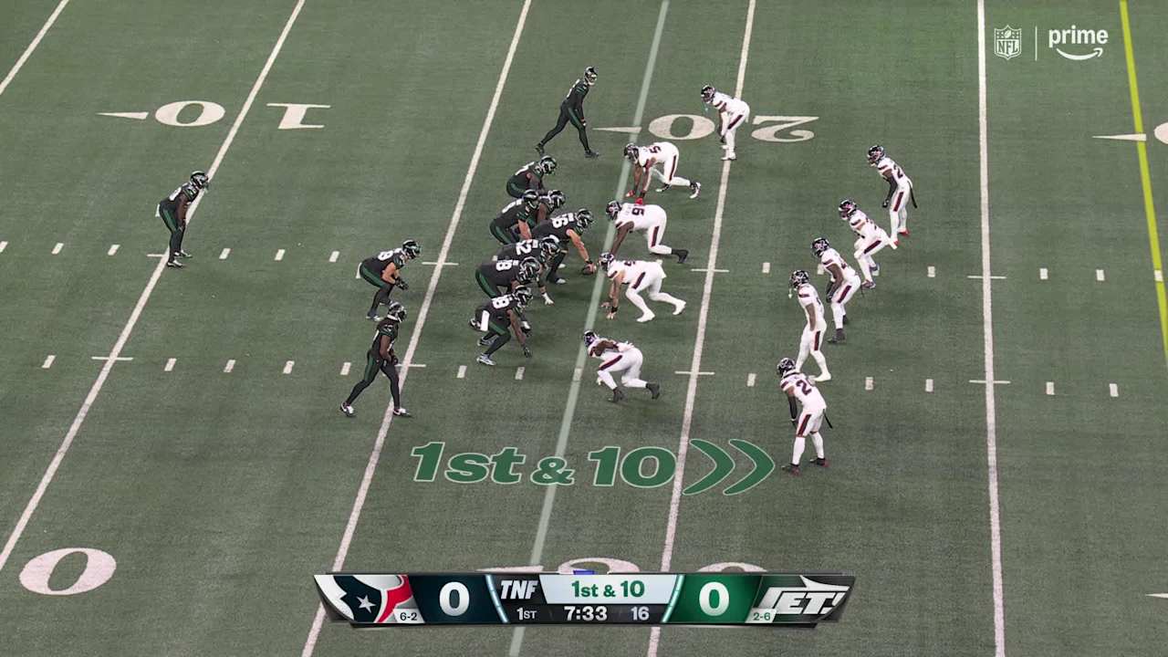 New York Jets running back Breece Hall picks up 12 yards after friendly ...