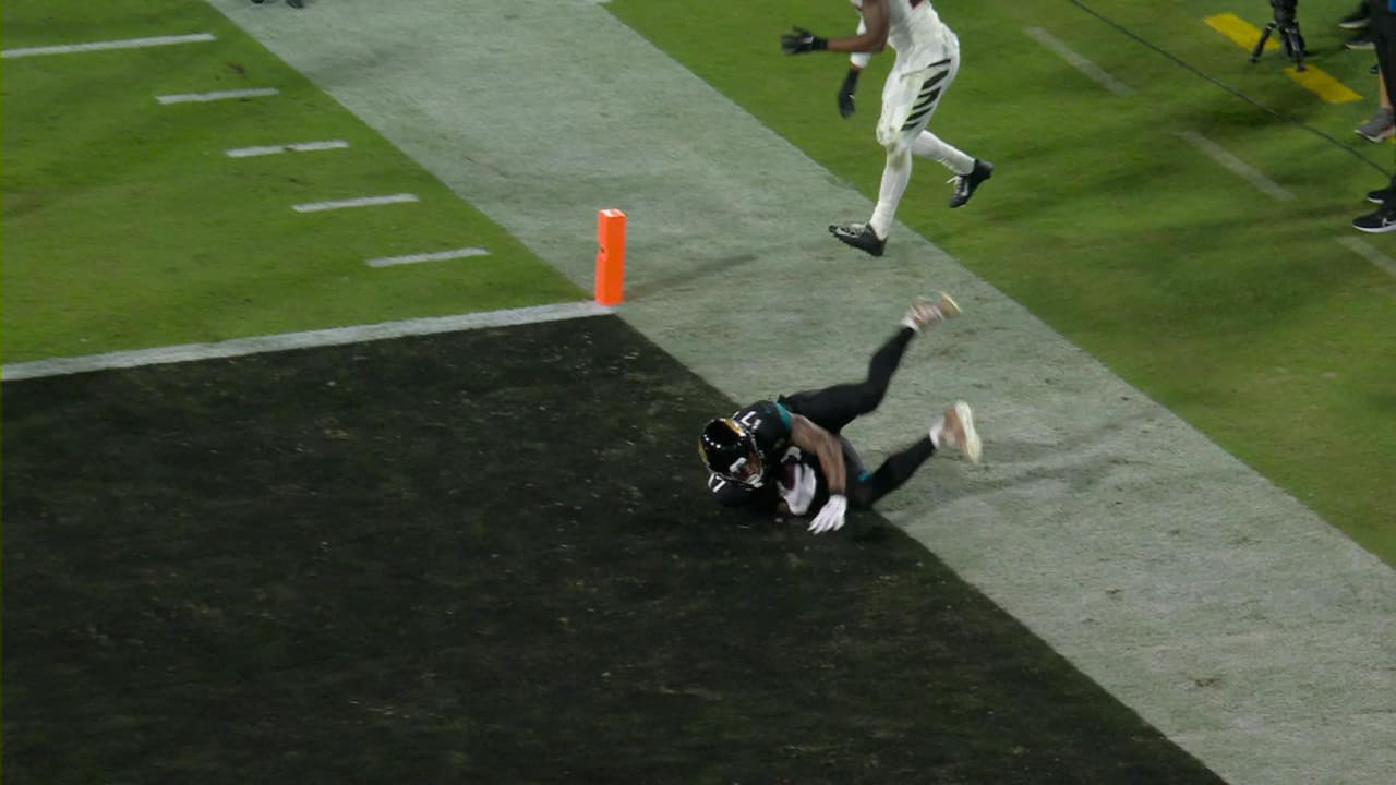 Jacksonville Jaguars tight end Evan Engram's Superman dive into end ...