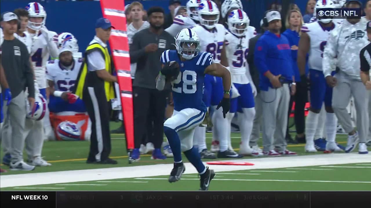 Indianapolis Colts guard Quenton Nelson's big block results in running ...