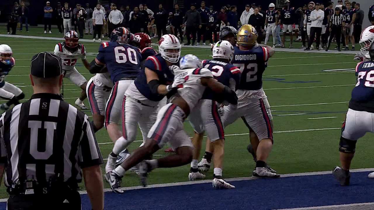Duke edge rusher Wesley Williams engulfs UConn quarterback Joe Fagnano ...