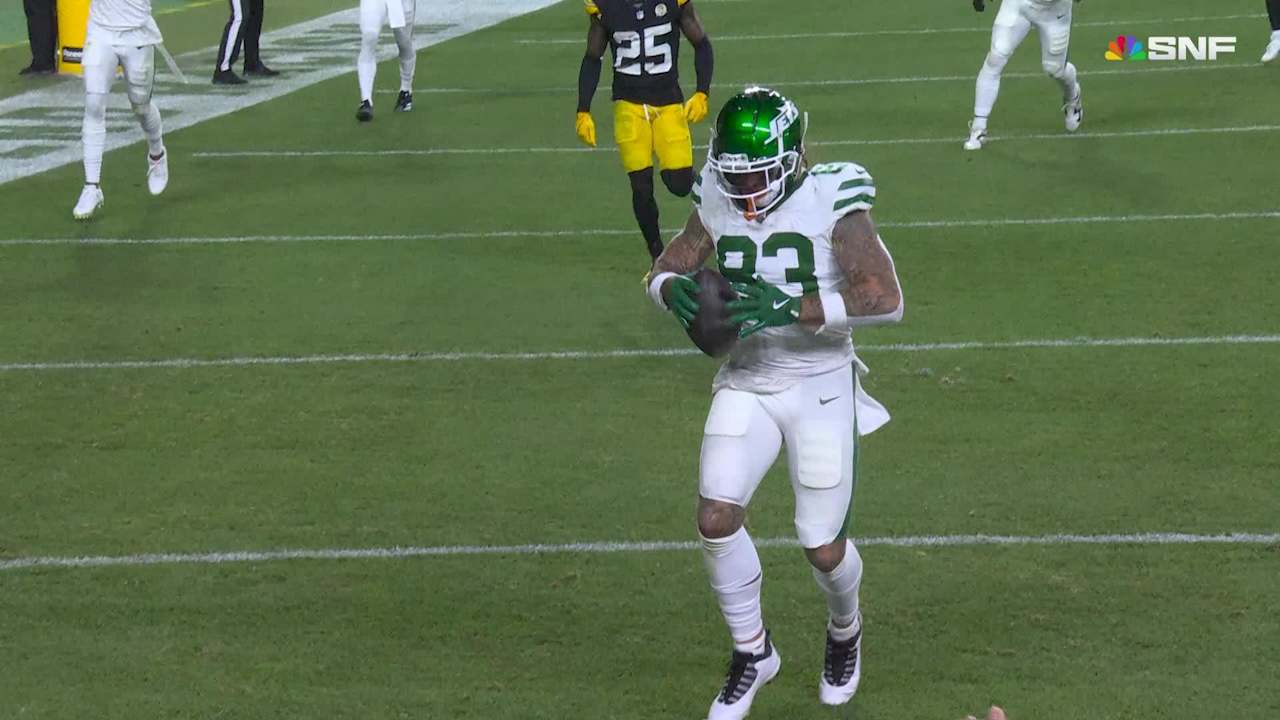 New York Jets tight end Tyler Conklin catches his first touchdown of ...