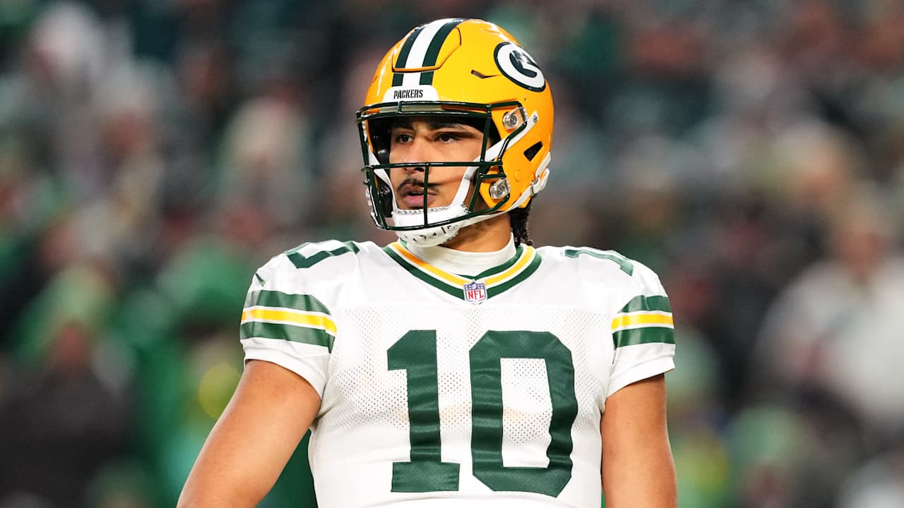 Packers offense melts down behind Jordan Love's three interceptions in ...
