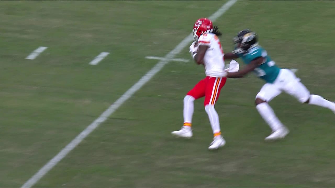 Chiefs quarterback Patrick Mahomes' first pass of 2024 preseason is ...