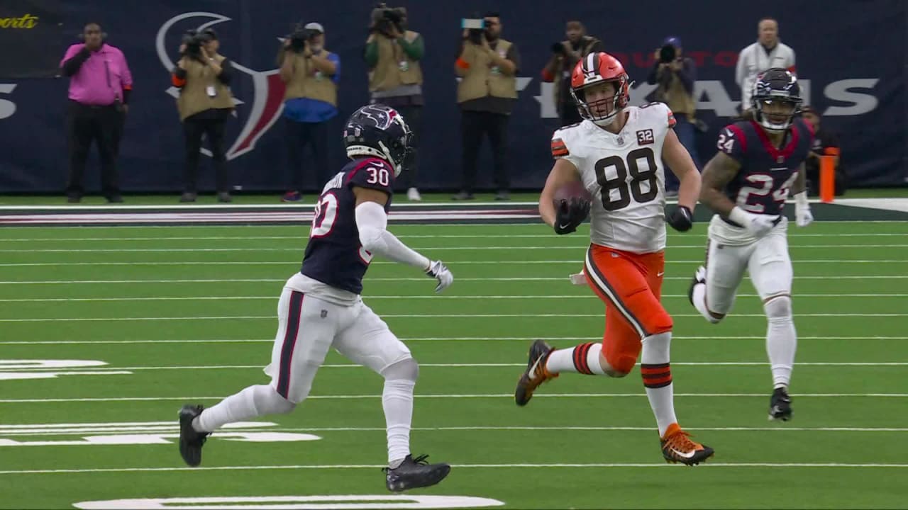 Cleveland Browns tight end Harrison Bryant breaks loose for HUGE gain ...