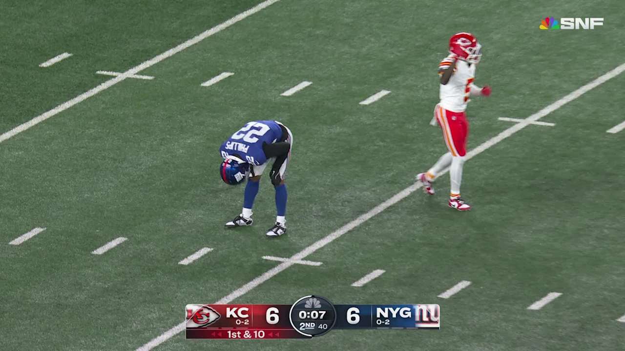 New York Giants cornerback Dru Phillips' pass-interference penalty ...