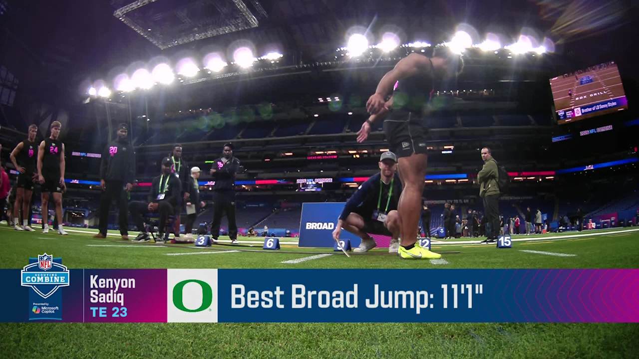 Oregon Ducks tight end Kenyon Sadiq records 11'1" broad jump at 2026 ...