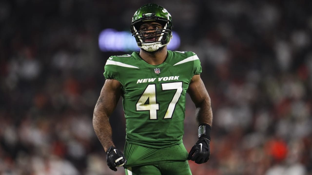 DE Bryce Huff signing three-year, $51.1 million deal with Eagles