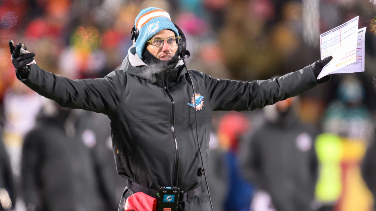 Dolphins HC Mike McDaniel hammering home 24-year playoff-win drought ...