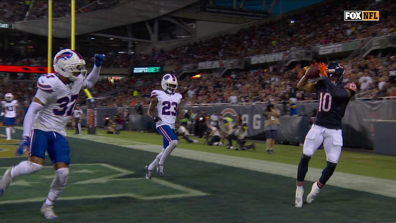 Toe-tapping Chicago Bears wide receiver Tyler Scott extends Bears' lead ...