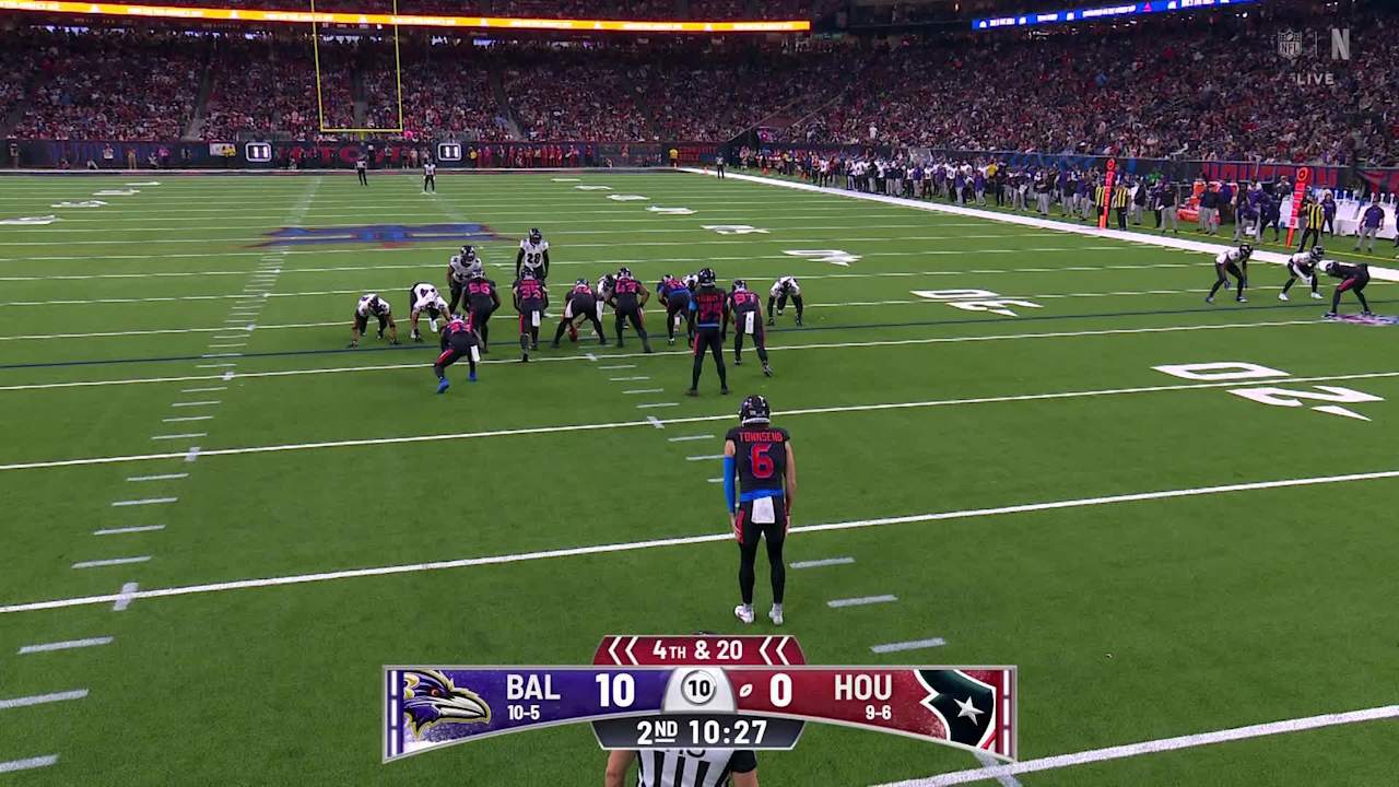 Houston Texans punter Tommy Townsend's booming 70-yard punt leaves ...