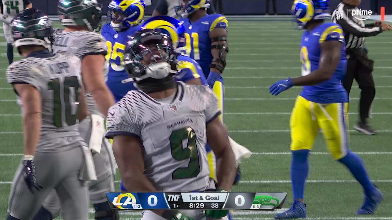 Seattle Seahawks running back Kenneth Walker III's 46-yard catch and ...