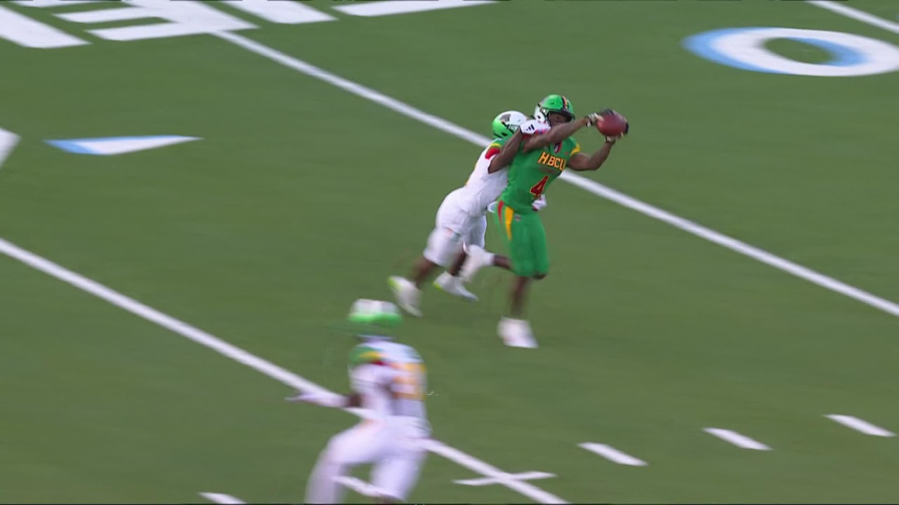 Florida A&M University quarterback Jeremy Moussa rips a dot to Florida ...