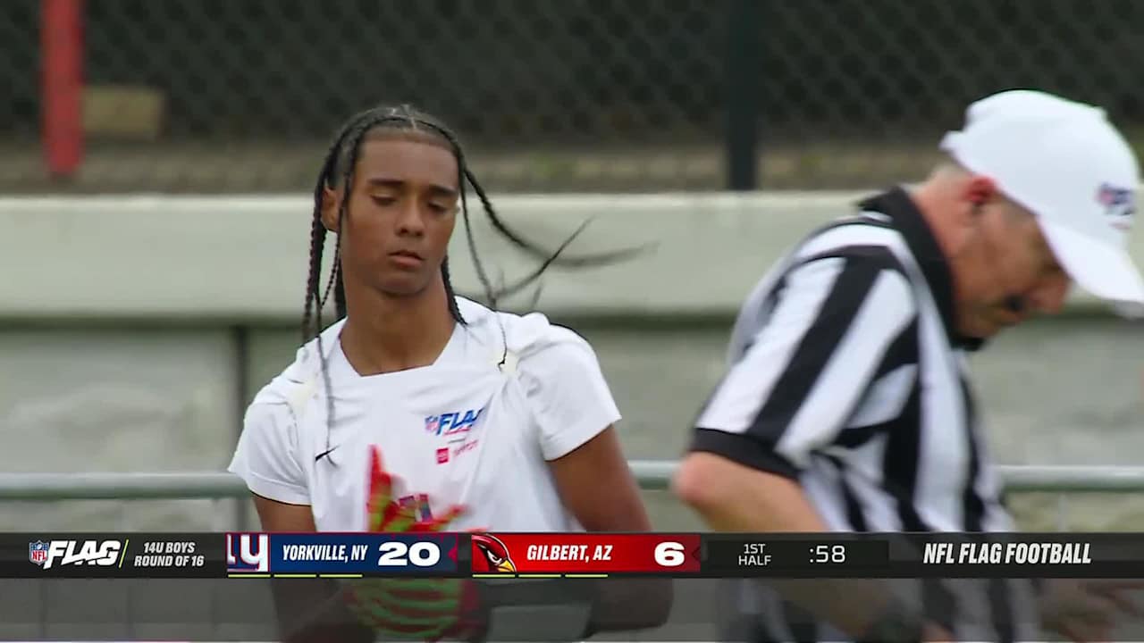 Alex Kramer finds Ethan Aviles in back of end zone