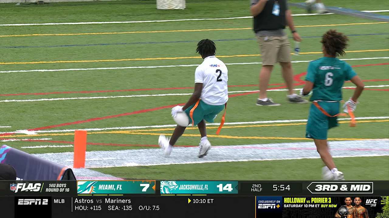 Miami Ryan Football Dolphins quarterback Anthony Vera's ball placement ...