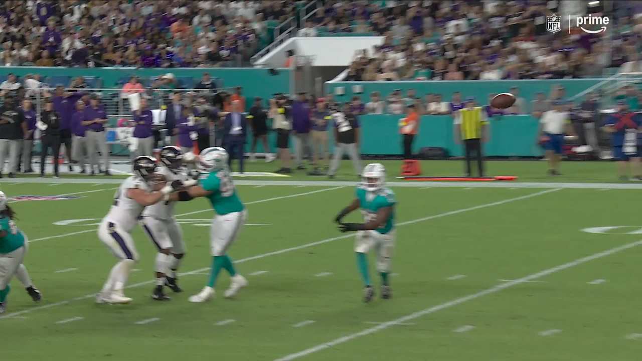 LaMarvelous is back! Baltimore Ravens quarterback Lamar Jackson finds ...
