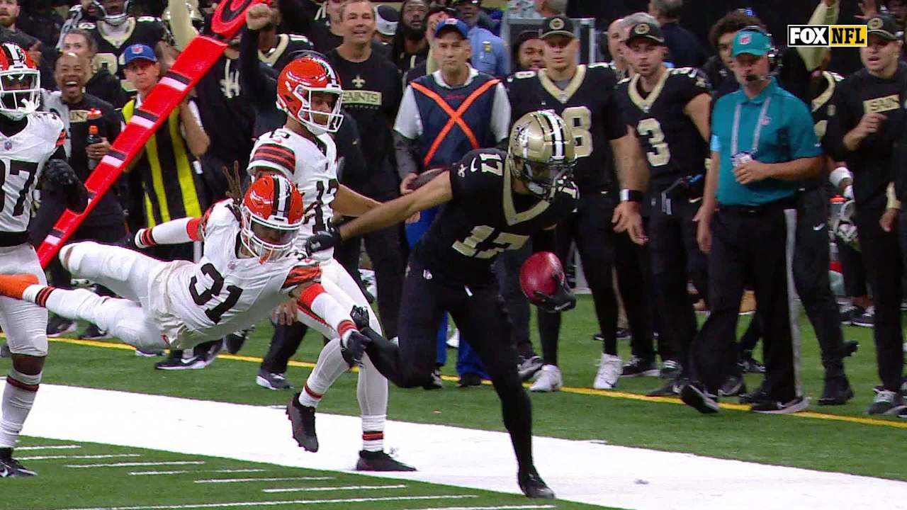 New Orleans Saints wide receiver Dante Pettis narrowly misses out on ...