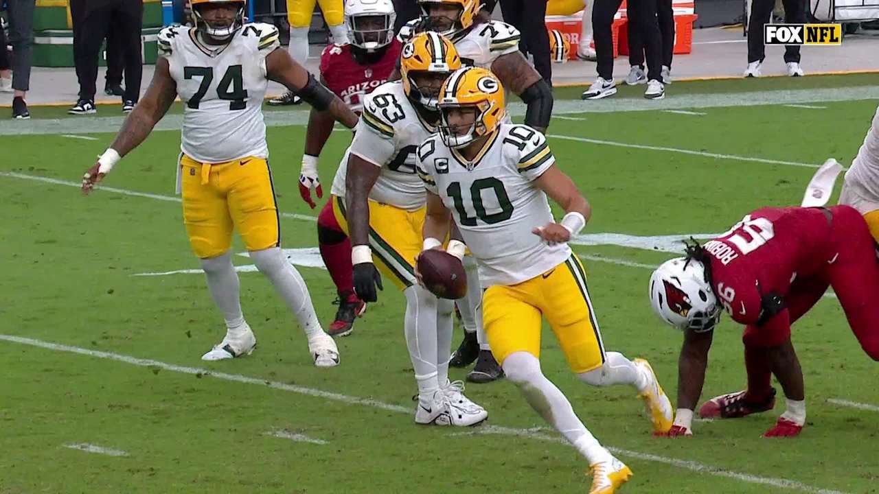 Green Bay Packers quarterback Jordan Love's elusiveness on full display ...