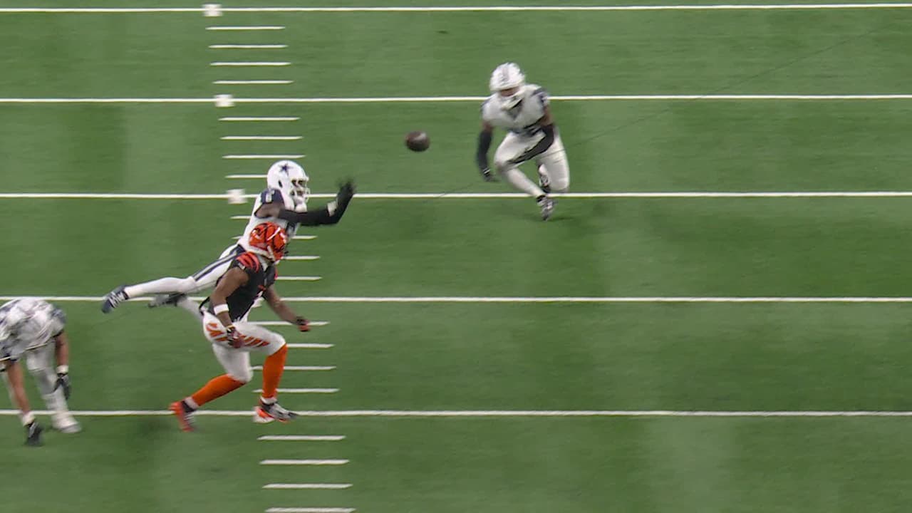 Dallas Cowboys safety Malik Hooker falls under Cincinnati Bengals ...