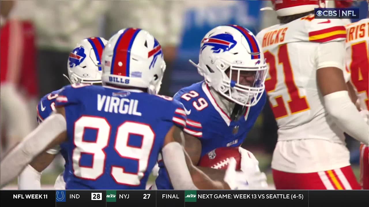 Buffalo Bills defensive back Brandon Codrington's 25-yard punt return ...