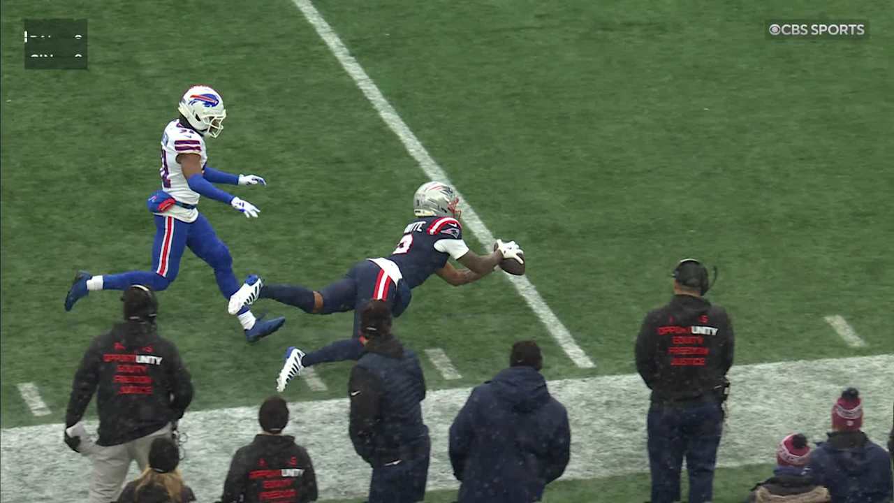 New England Patriots wide receiver Kayshon Boutte lays out for a 30 ...