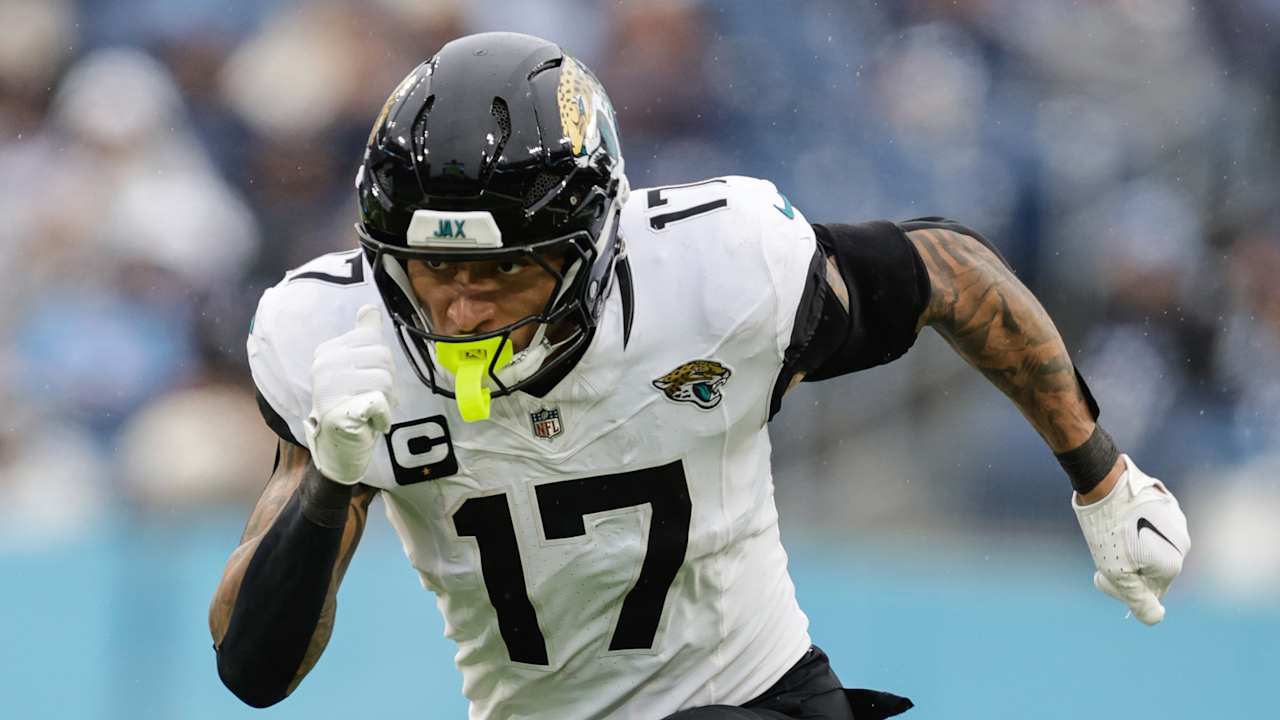 Broncos signing two-time Pro Bowl tight end Evan Engram to two-year ...